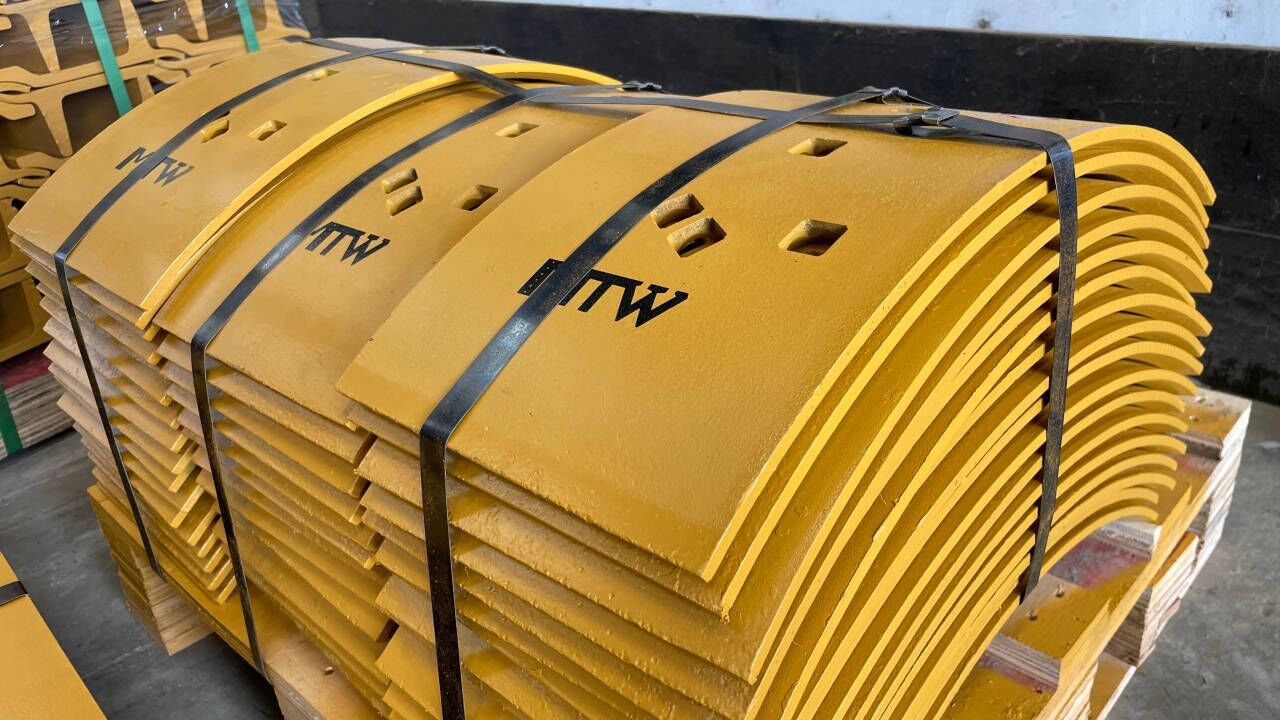 MTW Grader End Bit 8E5529 Overlay